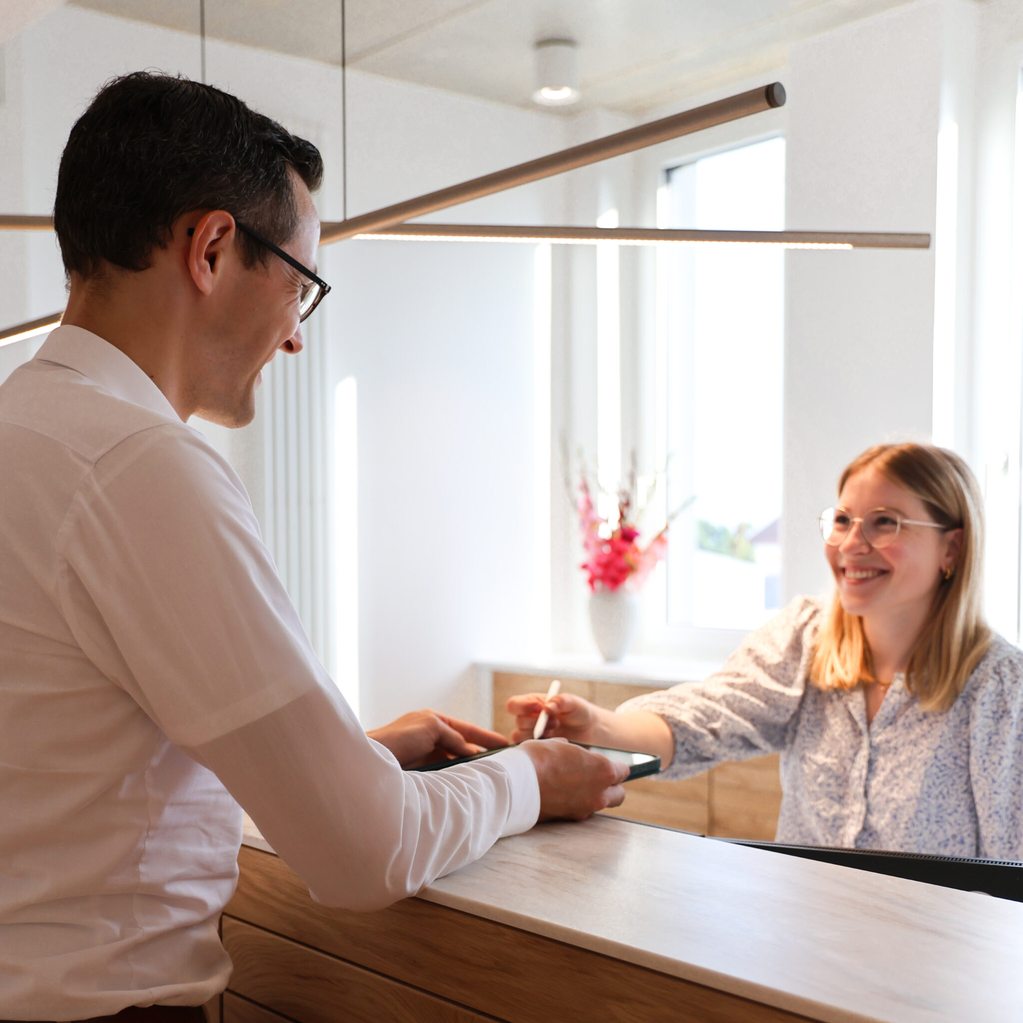 Zahnarzt Offenburg – Zahnzentrum Roesner & Kollegen